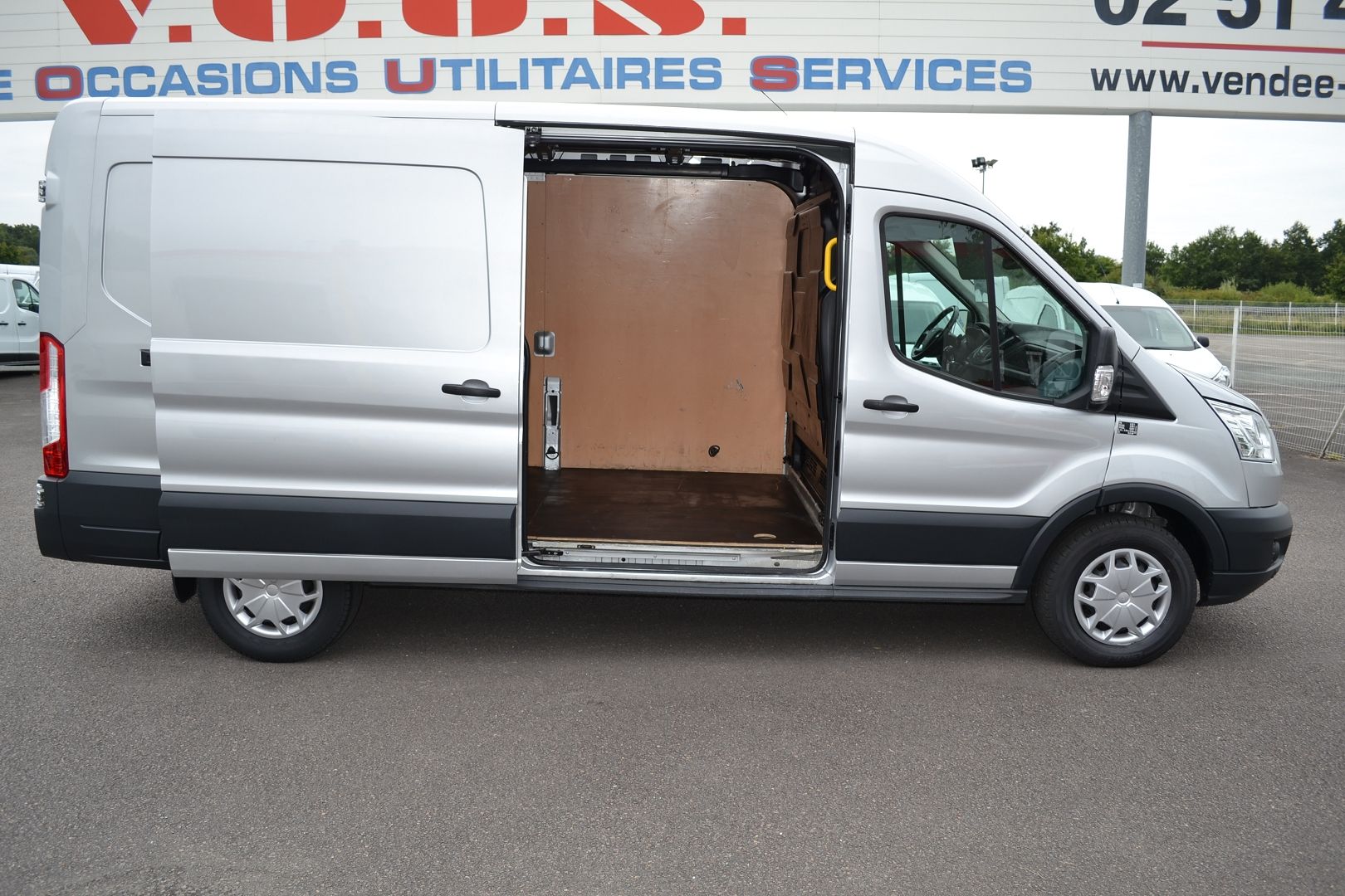 TRANSIT 2T FG T350 L3H2 130 TREND BUSINESS - tous