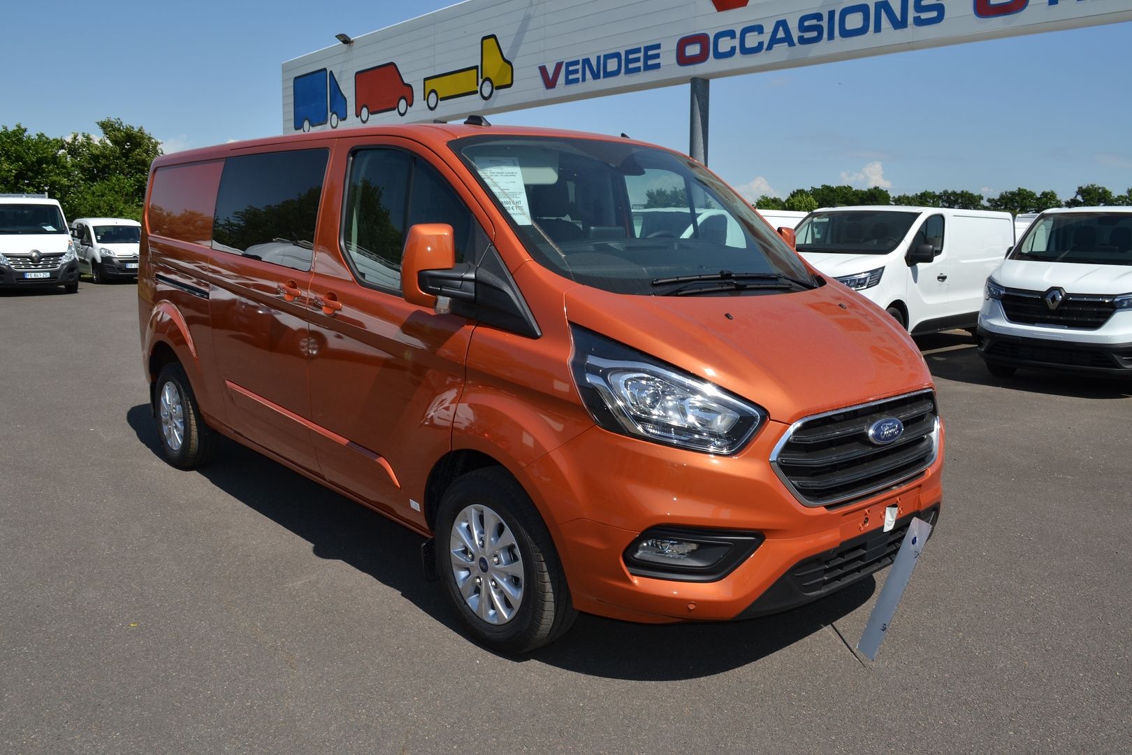 TRANSIT CUSTOM FG 310 L2H1 170 CAB APPRO LIMITED - tous