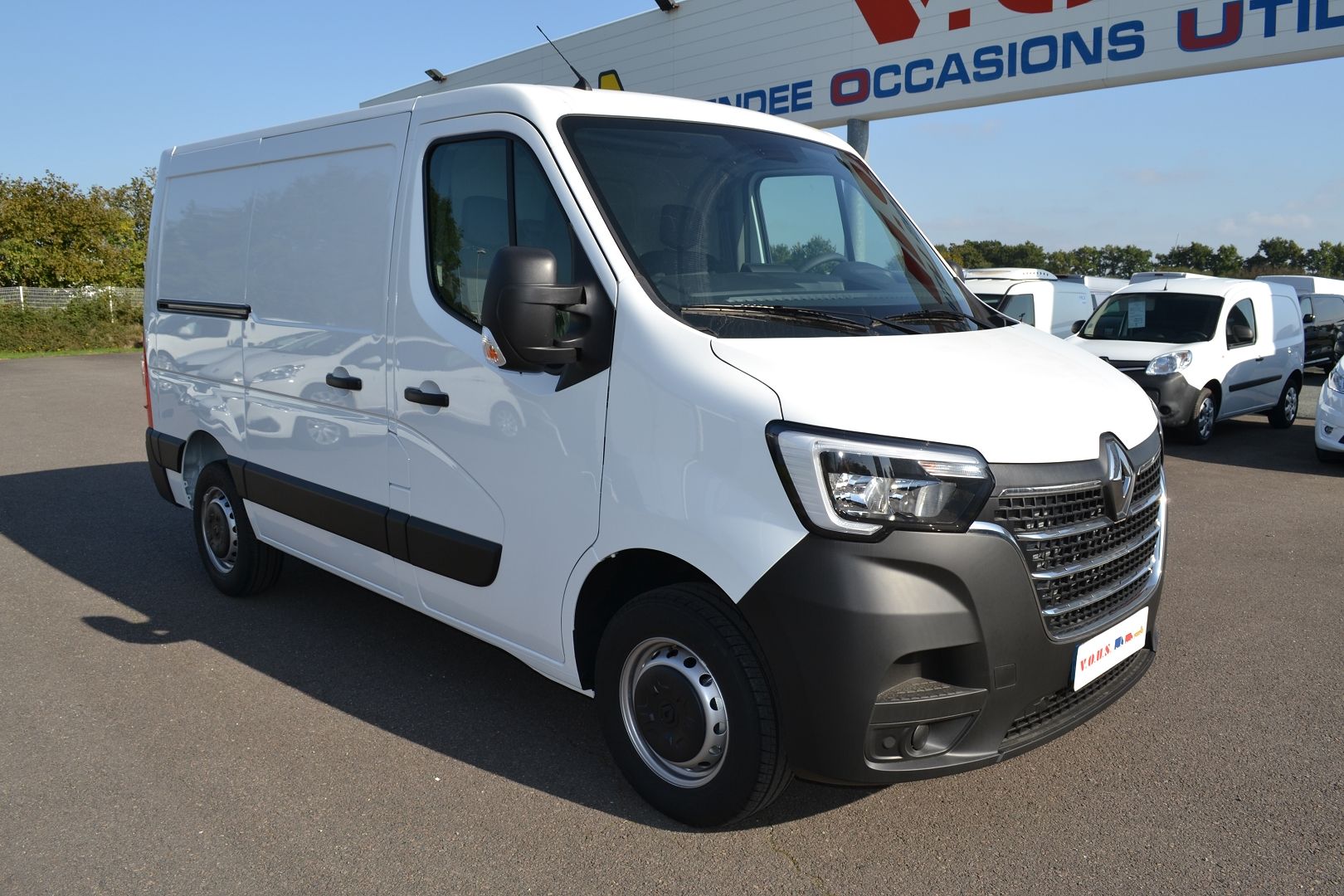 MASTER III FG F2800 L1H1 135 GRAND CONFORT - tous