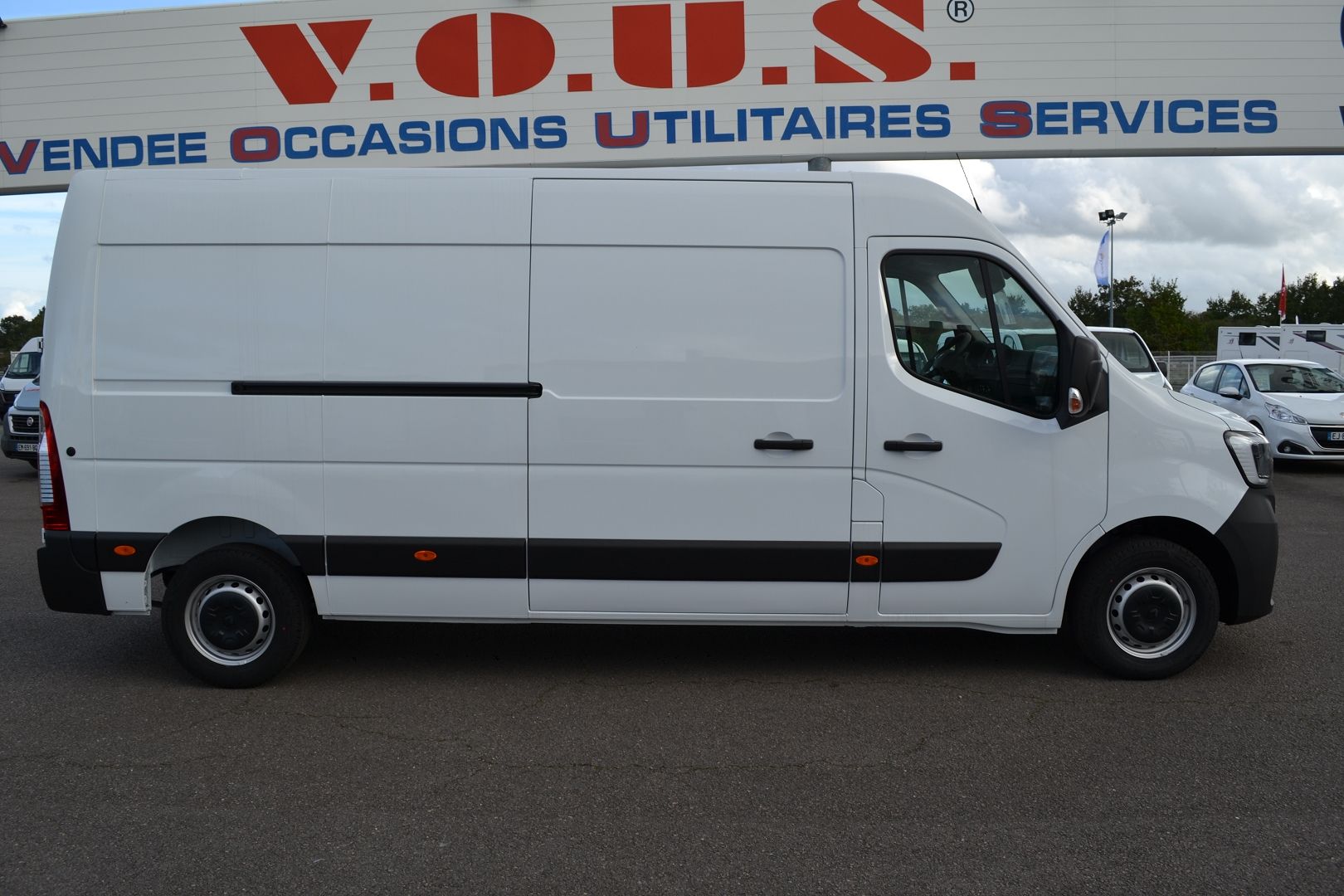 MASTER III FG F3500 L3H2 135 GD CONF - tous