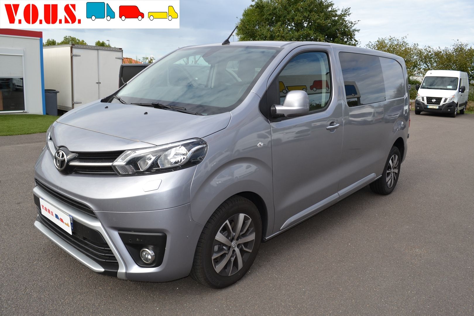 PROACE MEDIUM 2.0 180 BVA CAB APP - tous