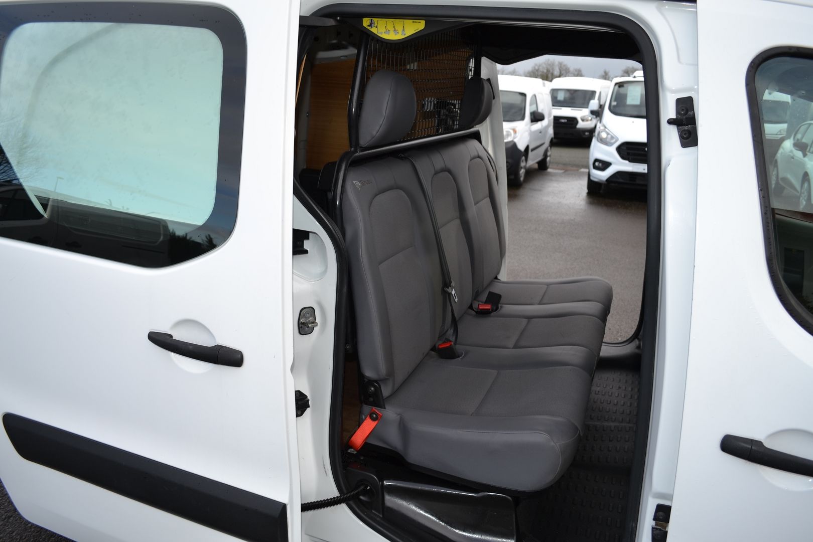 PARTNER LONG 100 CABINE APPROFONDIE - tous